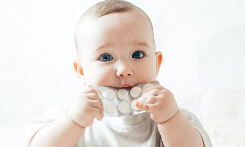 Essential Guide to Keep Baby Safe in Kitchen: Tips for Parents